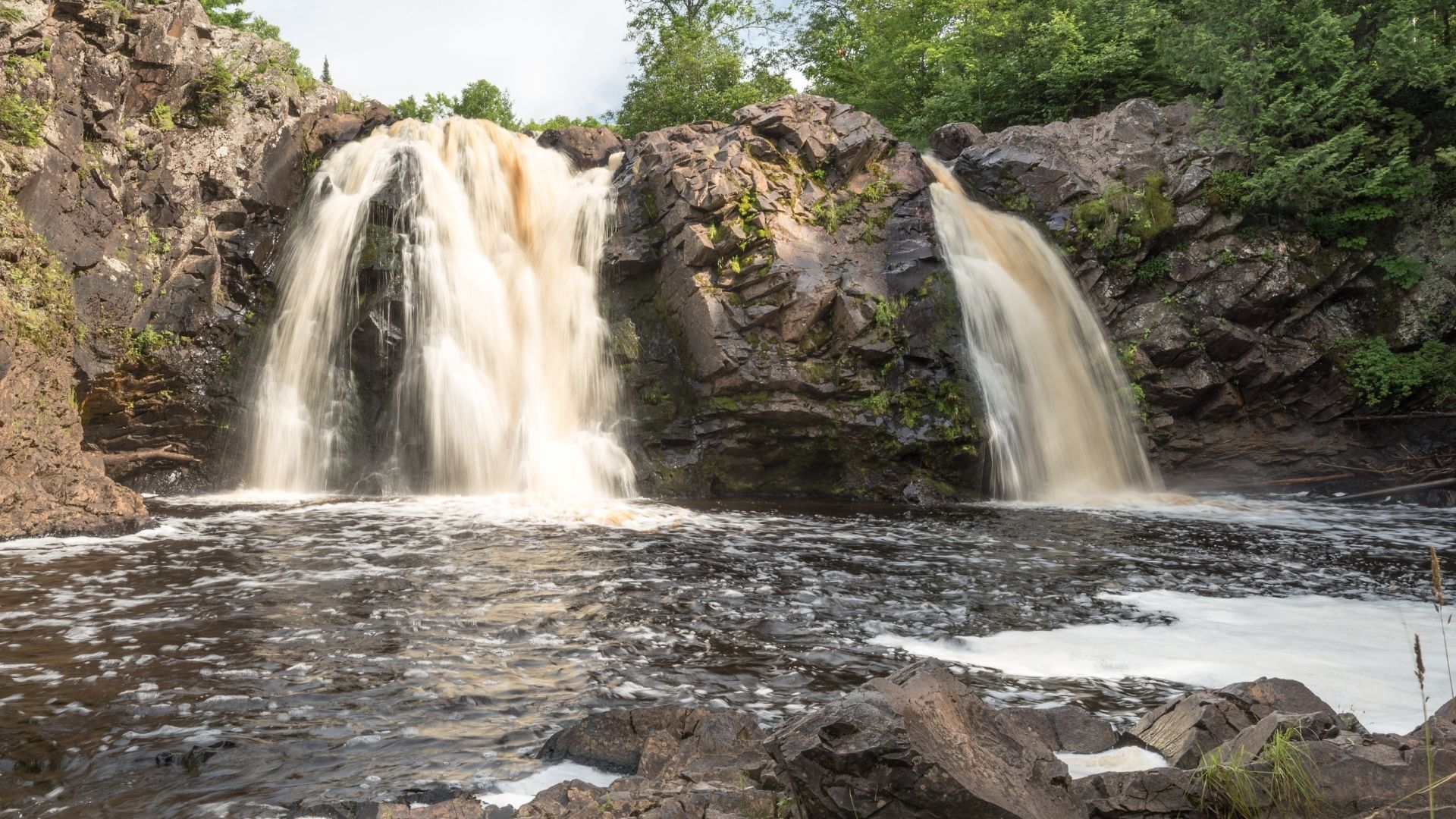 The Ultimate Northern Wisconsin Waterfall Road Trip